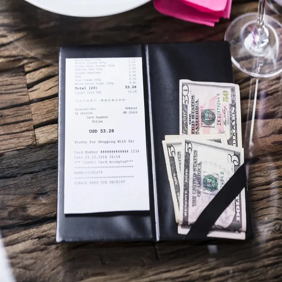 Your Complete Guide to Hotel Tipping Etiquette